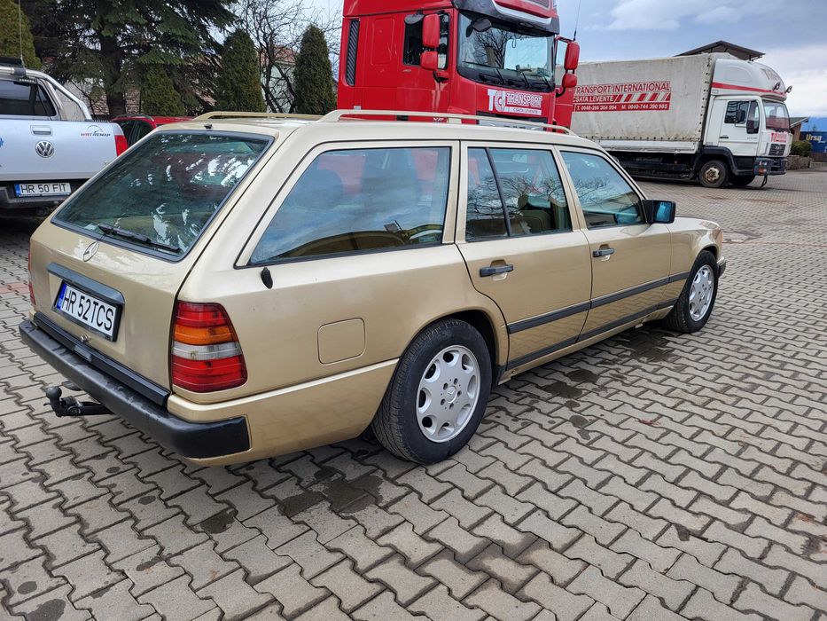 Mercedes- Benz 300 TD Oldtimer Gheorgheni • OLX.ro