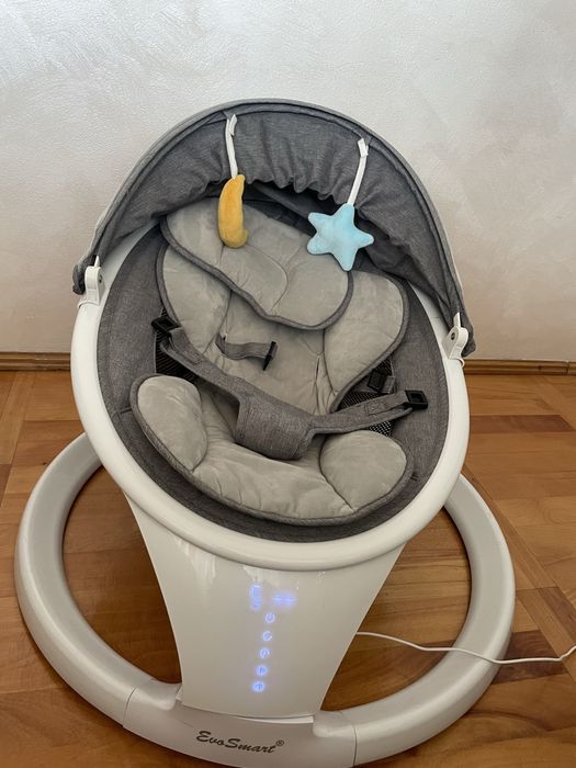 Balansoar electric pentru bebelusi - EvoSmart Suceava • OLX.ro