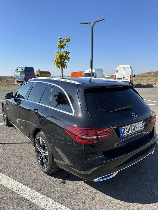 Mercedes-Benz C300 Diesel + Electric / 11/2019 / 70.500 KM REALI ...