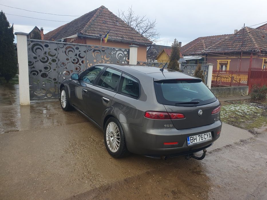 Alfa Romeo 159 Diesel Ghenetea • OLX.ro