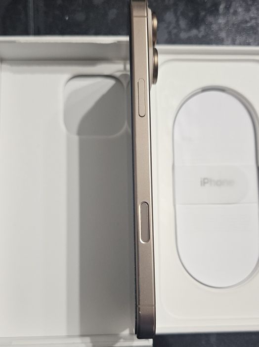 IPhone 16 ProMax 256Gb Desert Titanium Bistrita • OLX.ro