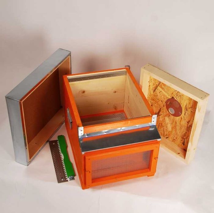 Stup de albine (lada) vertical pentru pastoral de 10 rame Tomesti • OLX.ro