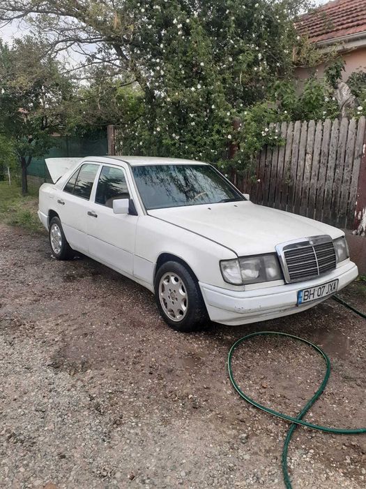 Mercedes Benz model veteran Oradea • OLX.ro