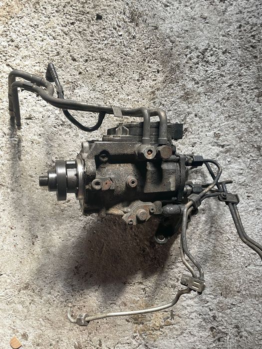 Pompa Injectie Inalte Bosch Ford Mondeo Mk3 / Tranzit Blejoi • OLX.ro