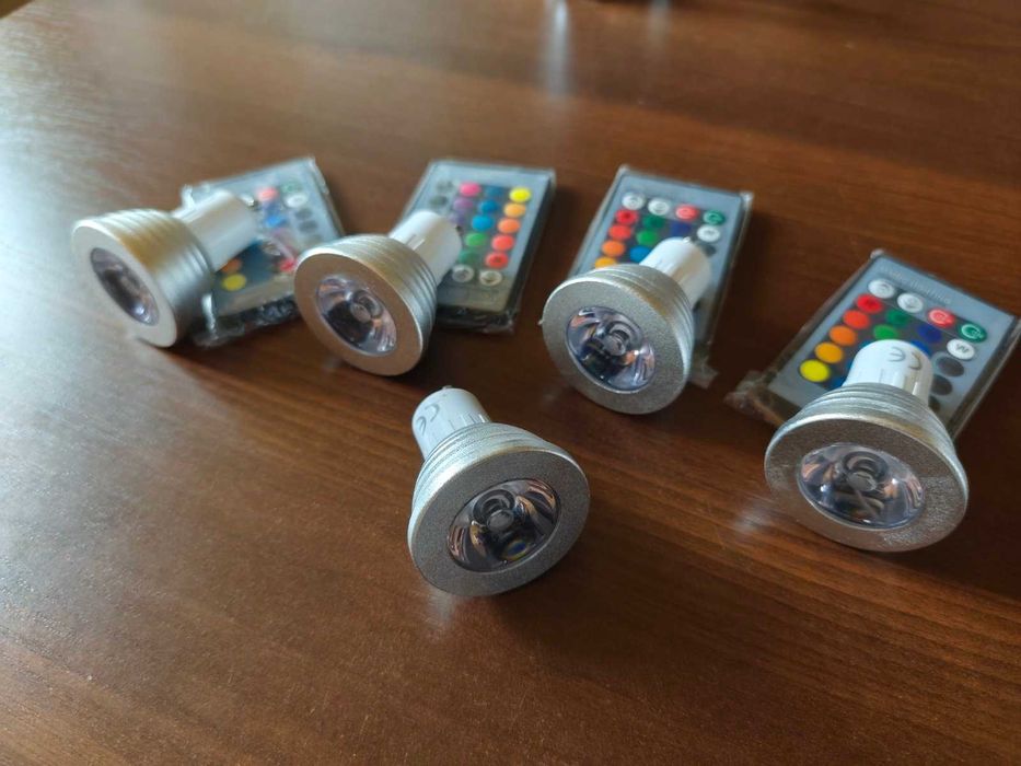 Лампи LED G9 RGB color цветни с дистанционно Romote Control - 5 броя гр ...