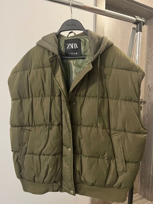 Vesta dama Zara cu gluga Cluj-Napoca • OLX.ro