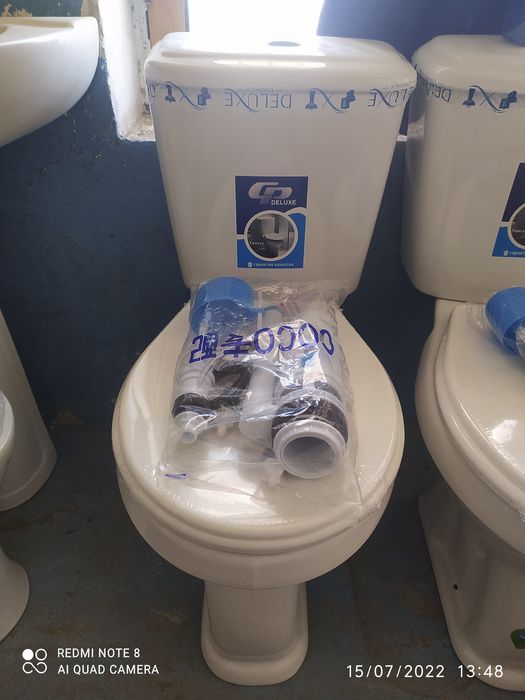 Unitaz yangi kafolati bilan - Прочие услуги Янги Маргилан на Olx