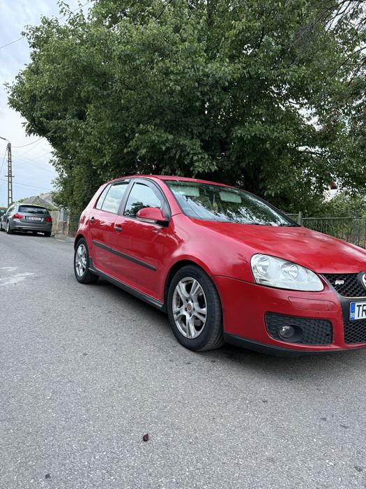 Golf 5 1.9 cod motor Bxe Videle • OLX.ro