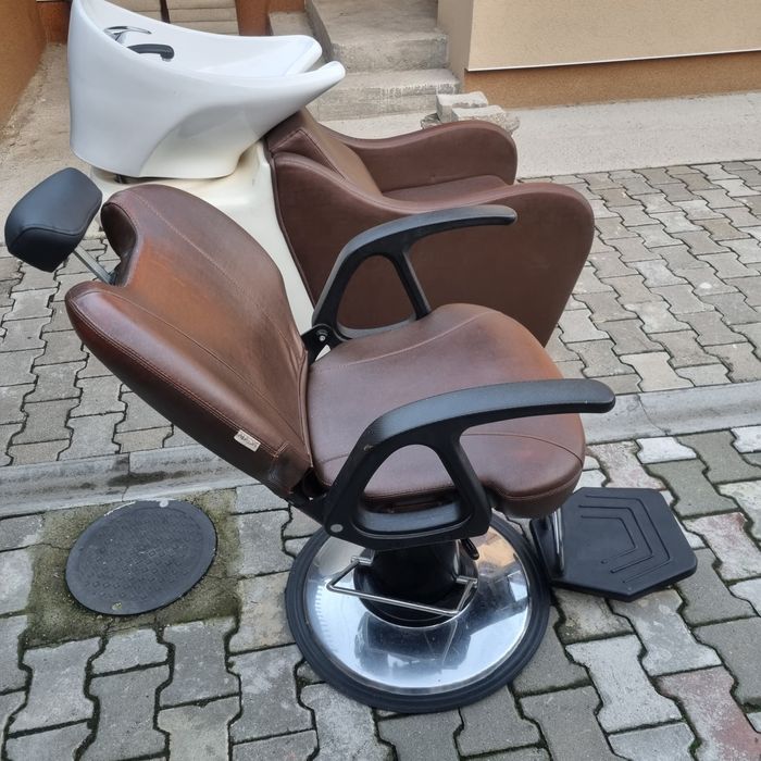 Scafa coafor si scaun frizerie Arad • OLX.ro