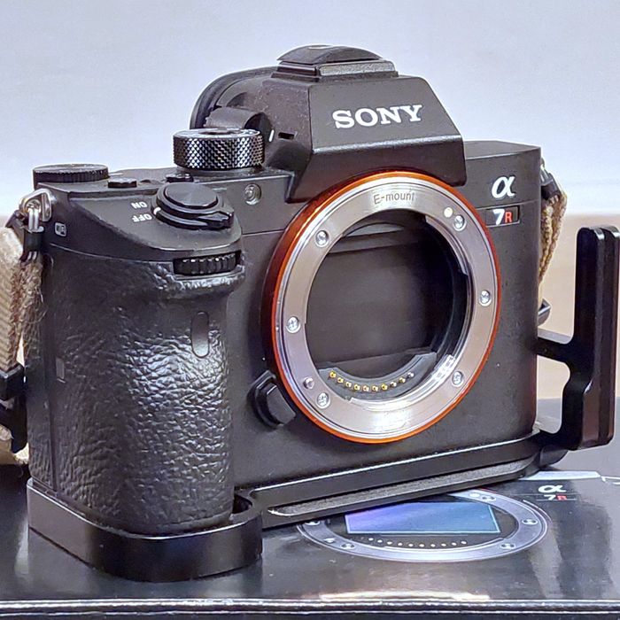 Sony A7R3 A7RM3 A7Riii body full frame, 3164 cadre, stare perfecta Bucuresti Sectorul 6 • OLX.ro