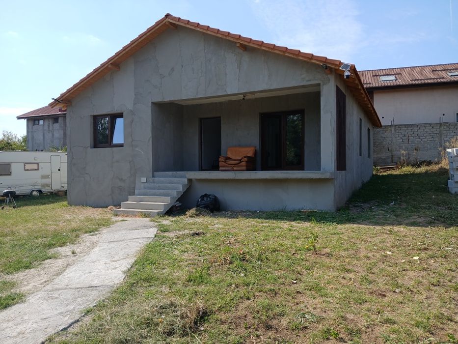 Casa parter localitatea Frumusani Popesti-Leordeni • OLX.ro