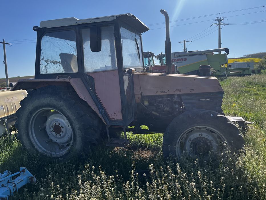 Tractor U683 de 68 cp Corni • OLX.ro