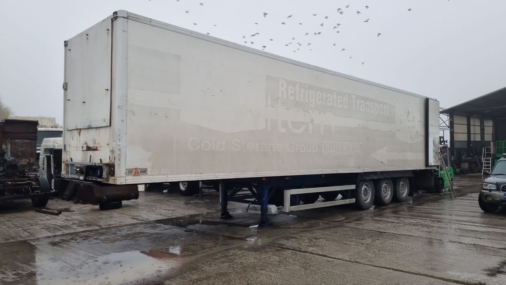 Container duba izoterma de semiremorca frig Crevedia • OLX.ro