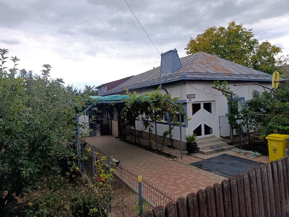 Casa de vânzare ! Craiova • OLX.ro