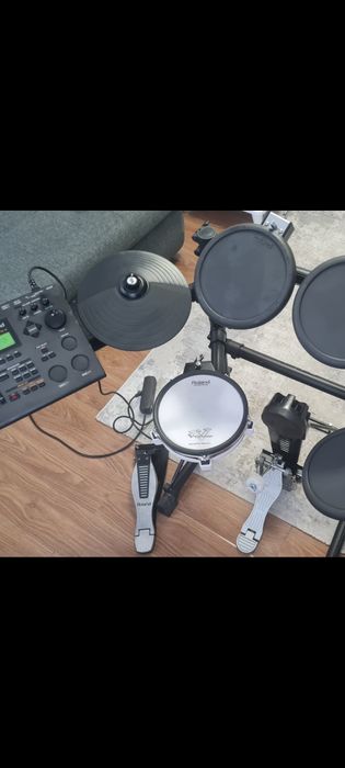 Toba electronica Roland TD10 Liteni • OLX.ro
