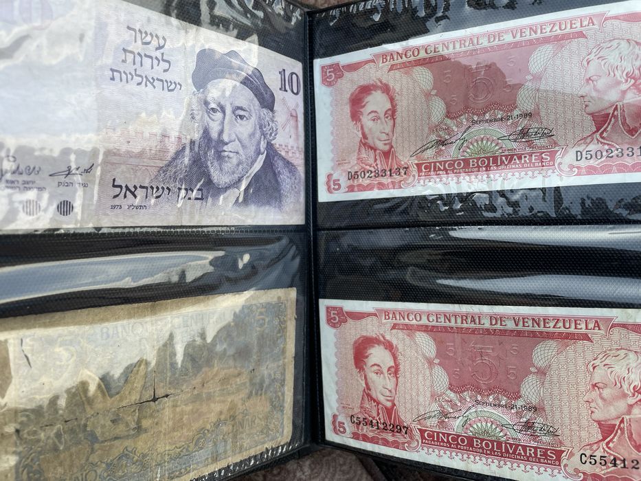Album vechi cu bancnote internaționale vechi Bucuresti Sectorul 4 • OLX.ro