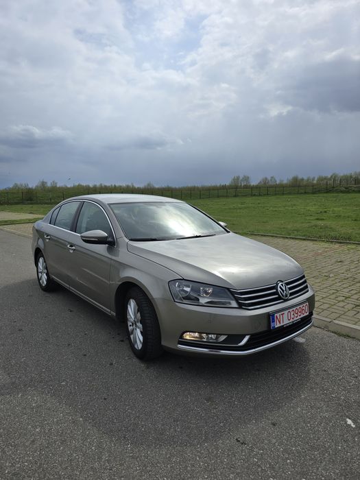 Volkswagen Passat B7 • Model Highline • Roman • OLX.ro