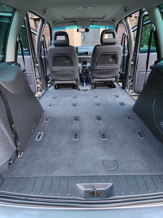 Vw sharan 2009 4x4 model deosebit 6 locuri 6 geamuri electrice, etc. Resita • OLX.ro