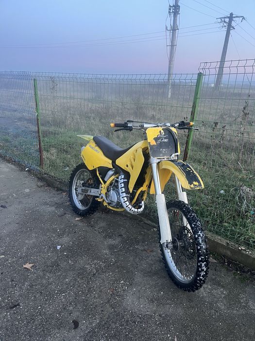 Vand Suzuki rm 125 2T power valve Pischia • OLX.ro