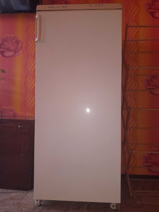 Продавам ФРИЗЕР Snaige гр. Велико Търново Бузлуджа • OLX.bg