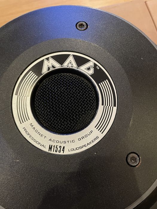 Vand 4 difuzoare MAG M1534/530 lei pe buc Lazaret • OLX.ro