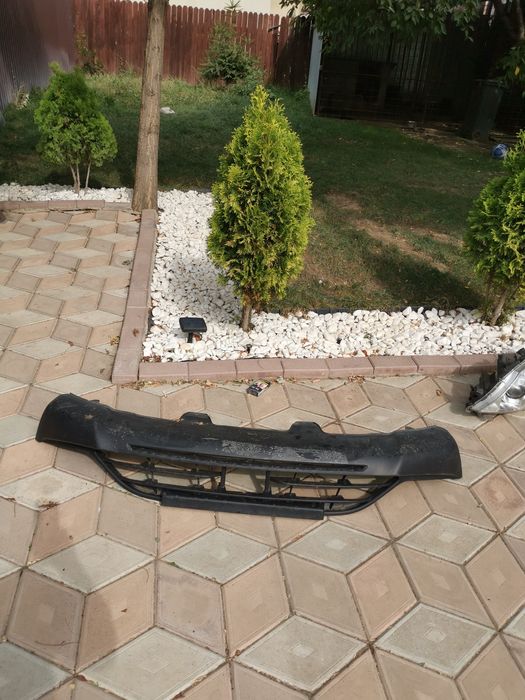 Spoiler bara fata dacia spring Tartasesti • OLX.ro