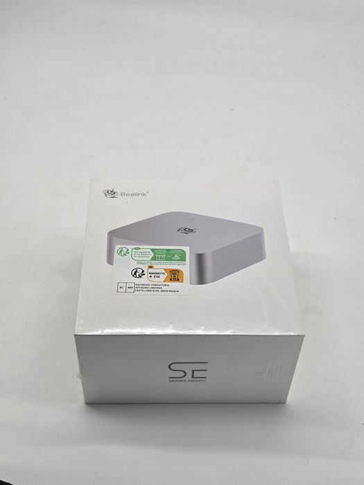 Mini PC Beelink SER8, AMD Ryzen 7 8845HS (8C/16T până la 5.1GHz), 32GB ...