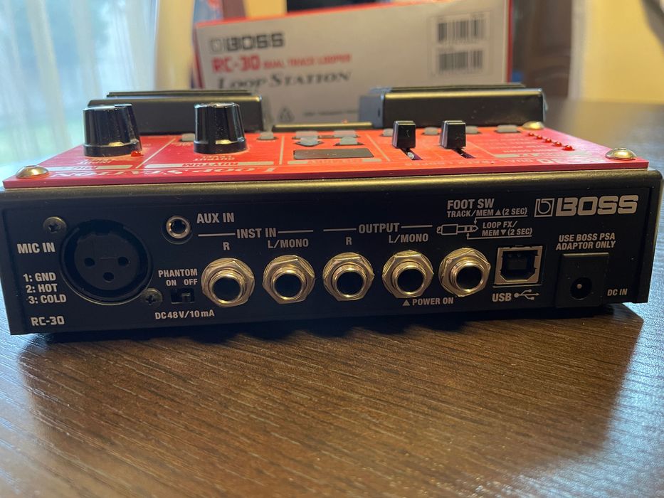 BOSS RC-30 Dual Track Looper Oradea • OLX.ro