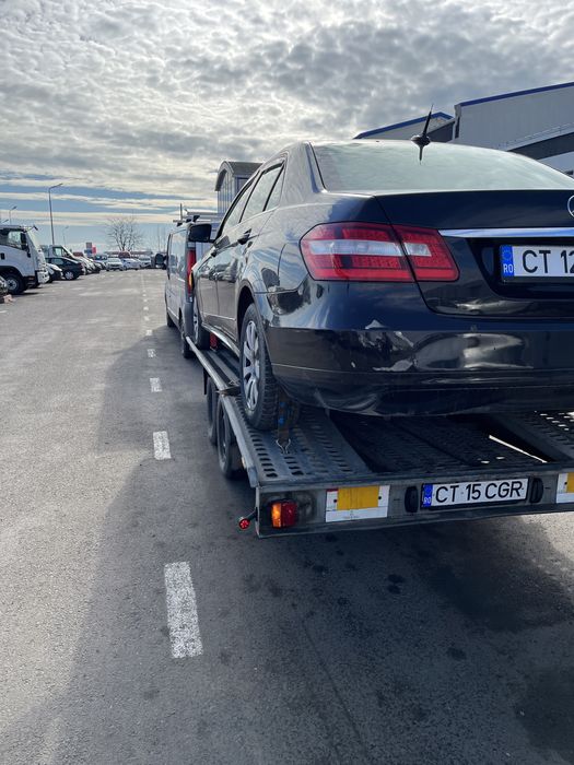 Platforma auto de inchiriat 24 /7 cu 2 axe /2000kg/2700kg masa maxima ...