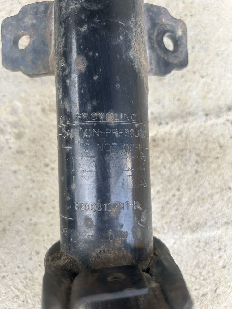 Amortizoare Dacia Duster Targu-Mures • OLX.ro