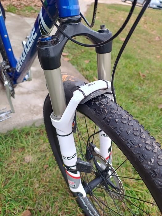 Furca bicicleta rock shox dual air 26 Brasov • OLX.ro