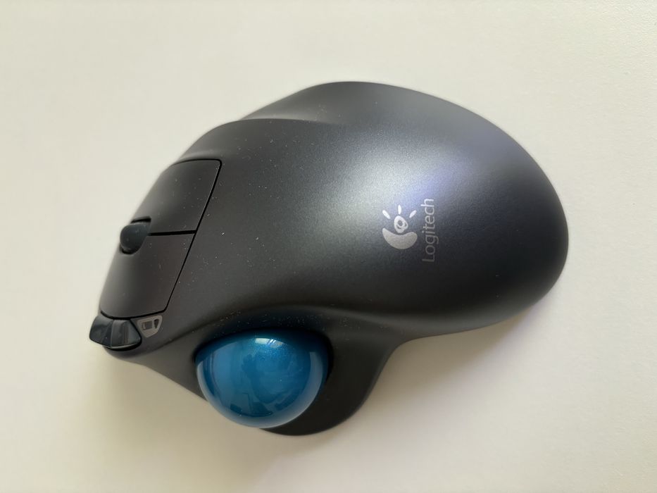 Logitech Trackball M570 с eva case гр. София 7-ми 11-ти километър • OLX.bg