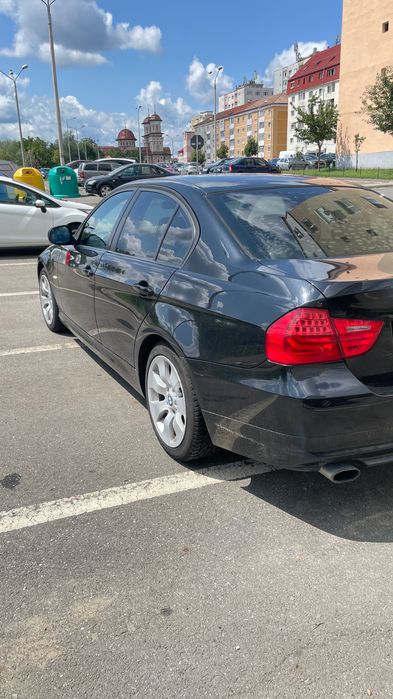 BMW e90 facelift seria 3 Sibiu • OLX.ro