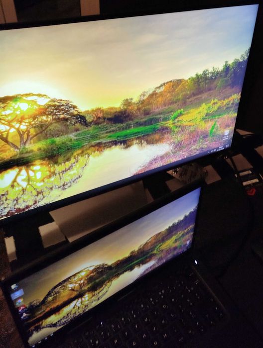 Monitor LED Dell 2K Alexandria • OLX.ro