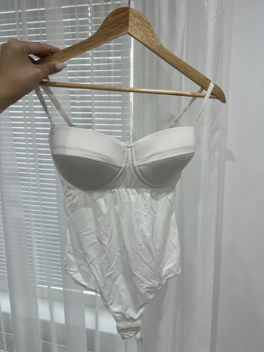 Боди Whims Zara Бюстие Nike HM Victoria Secret гр. Силистра в.з. Юг • OLX.bg