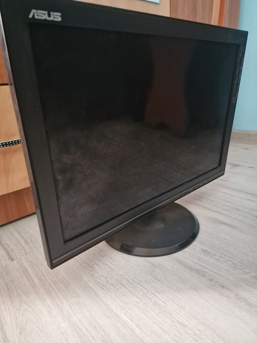 Monitor Asus VW192 19 inch Slobozia Conachi • OLX.ro
