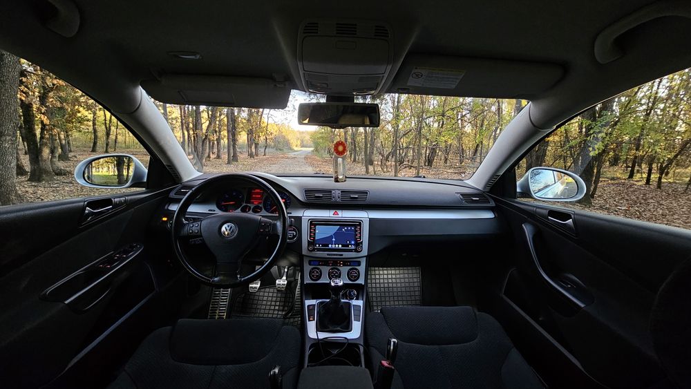 Volkswagen Passat Slatina • OLX.ro