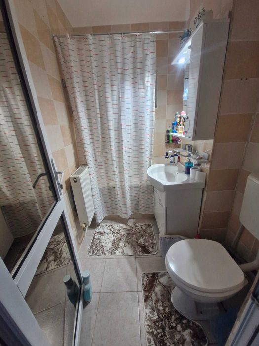 Apartament de vanzare Bacau • OLX.ro