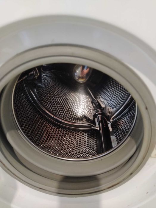 Пералня AEG LAVAMAT 400 F (за части) гр. София Младост 3 • OLX.bg