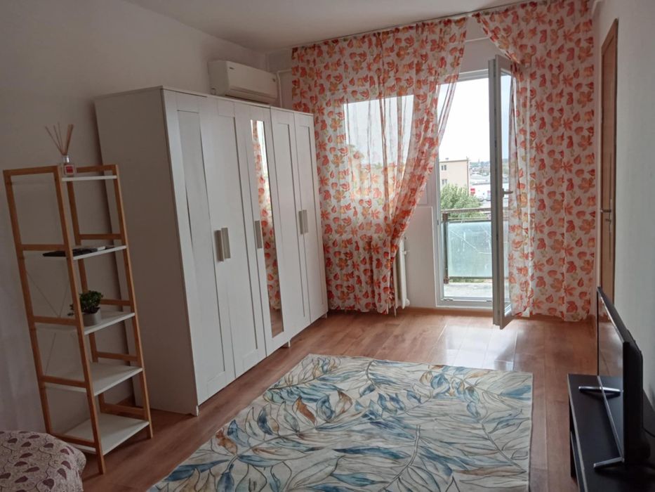 Proprietar Arad, 2 semidecomandate de inchirit in Micalaca, 300 euro