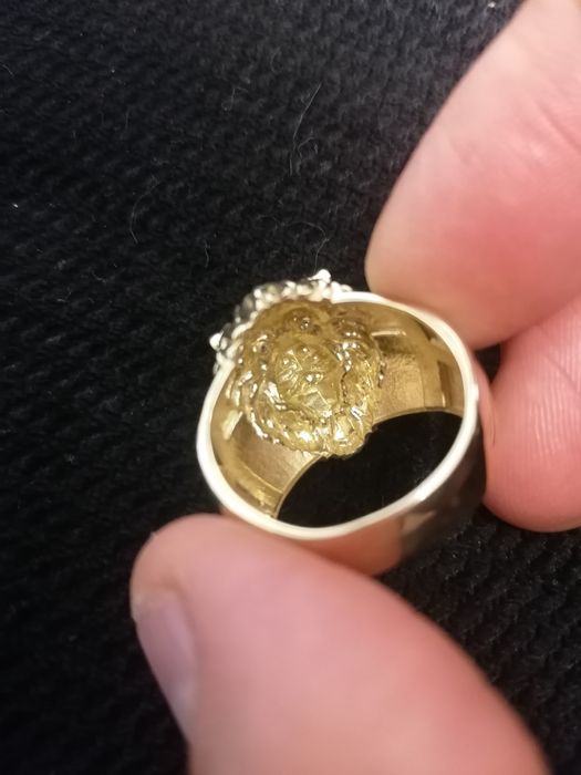 Ghiul, Inel de aur cu cap de leu. Bucuresti Sectorul 4 • OLX.ro