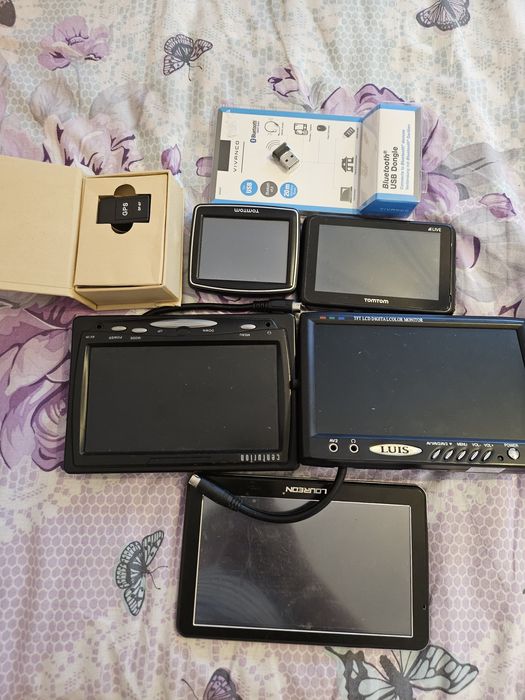 Навигации и разни монитори за кола гр. Ардино • OLX.bg