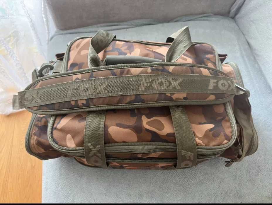 Geanta Fox Camolite Low Level Carryall, 43x33x21cm Baia Mare • OLX.ro
