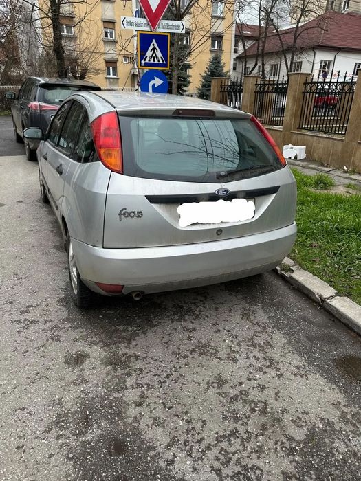 Ford Focus Masina este cu ITP facut si are baterie noua Timisoara • OLX.ro