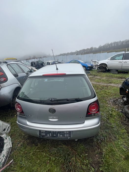 Piese VW Polo 1.4 benzia din 2008 Floresti • OLX.ro