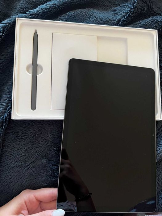 Galaxy Tab S9 FE 5G CU SIM Bucuresti Sectorul 3 • OLX.ro