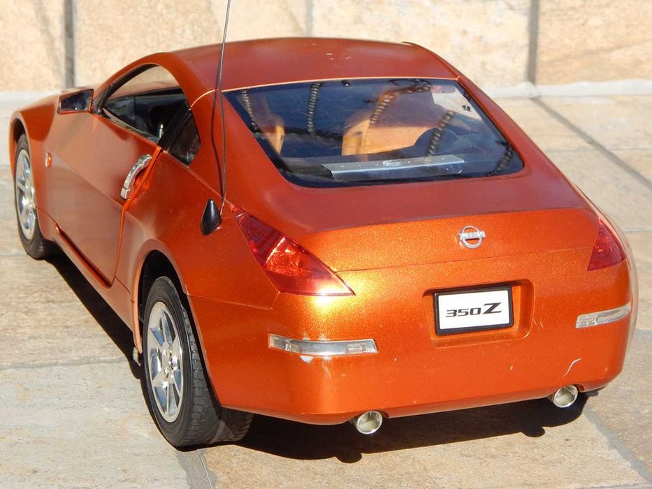 Automodel Nissan 350Z Fairlady radiocomandat sc 1:10 Artin 42 cm Bucuresti Sectorul 6 • OLX.ro