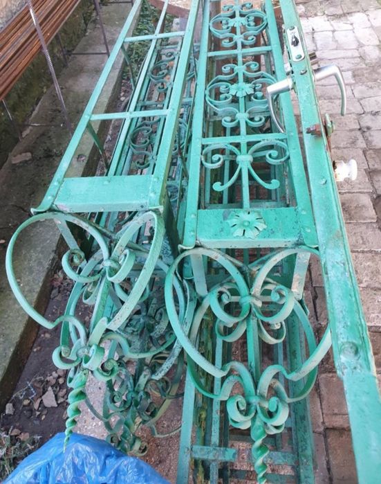 Poarta-gard-stalpi fier forjat nituit 23 m.Antic Cluj-Napoca • OLX.ro