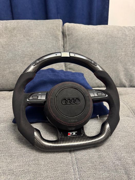 Volan Audi custom led A3 A4 A5 A6 A7 A8 Brasov • OLX.ro