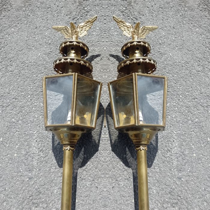 Set de 2 superbe felinare antice din alama masiva , 67 cm lungime,pies ...